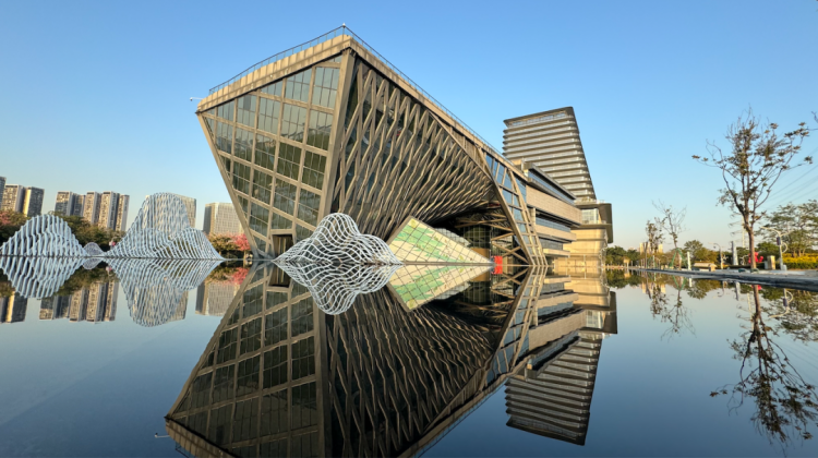 Documentary “The Pearl River” Screened at Guangzhou Maritime Museum